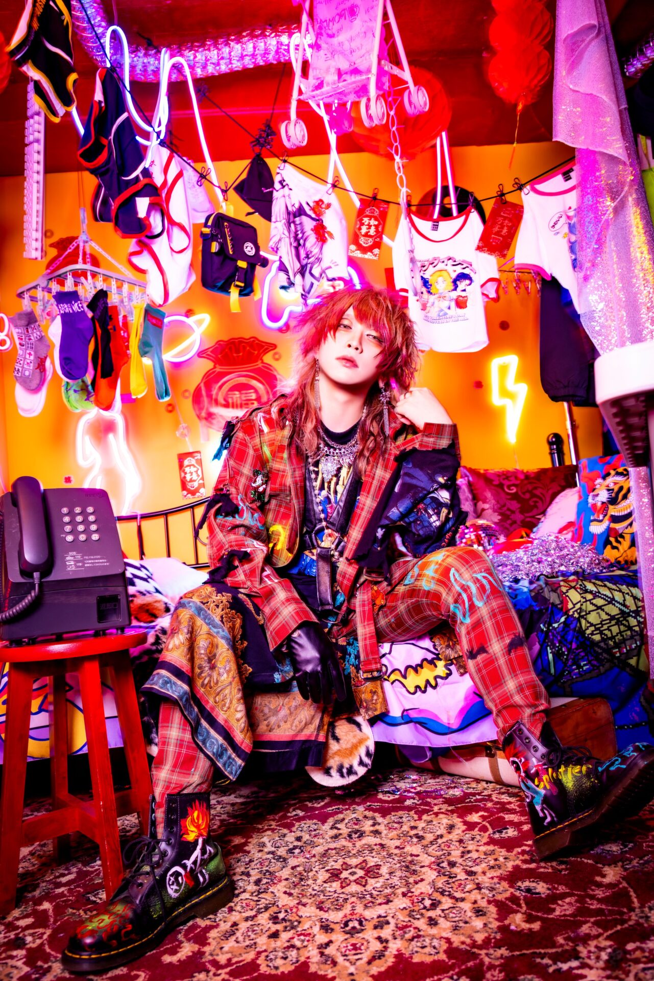 nurié、「アンチヒーロー」ツアーファイナル公演を終え新情報解禁！ – ROCKの総合情報サイトVif